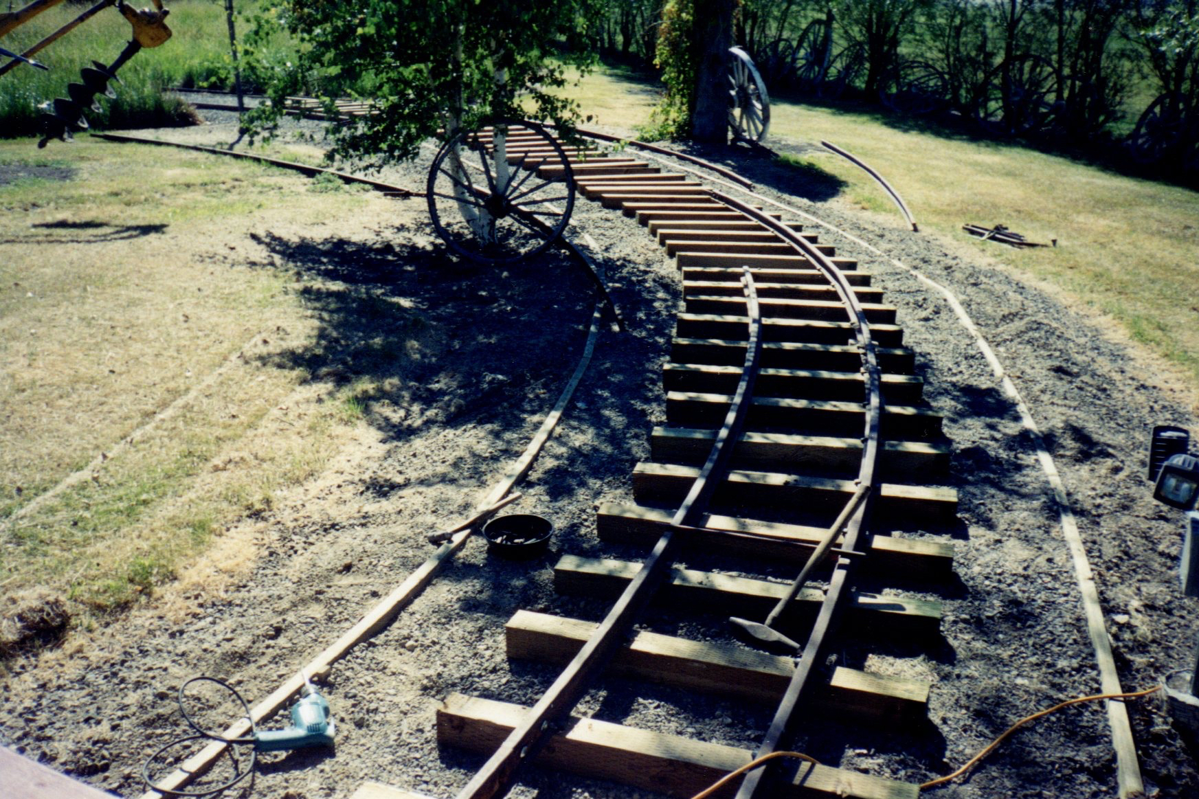 2001 Track Construction – Baker's 10 Acre Railway Gardens