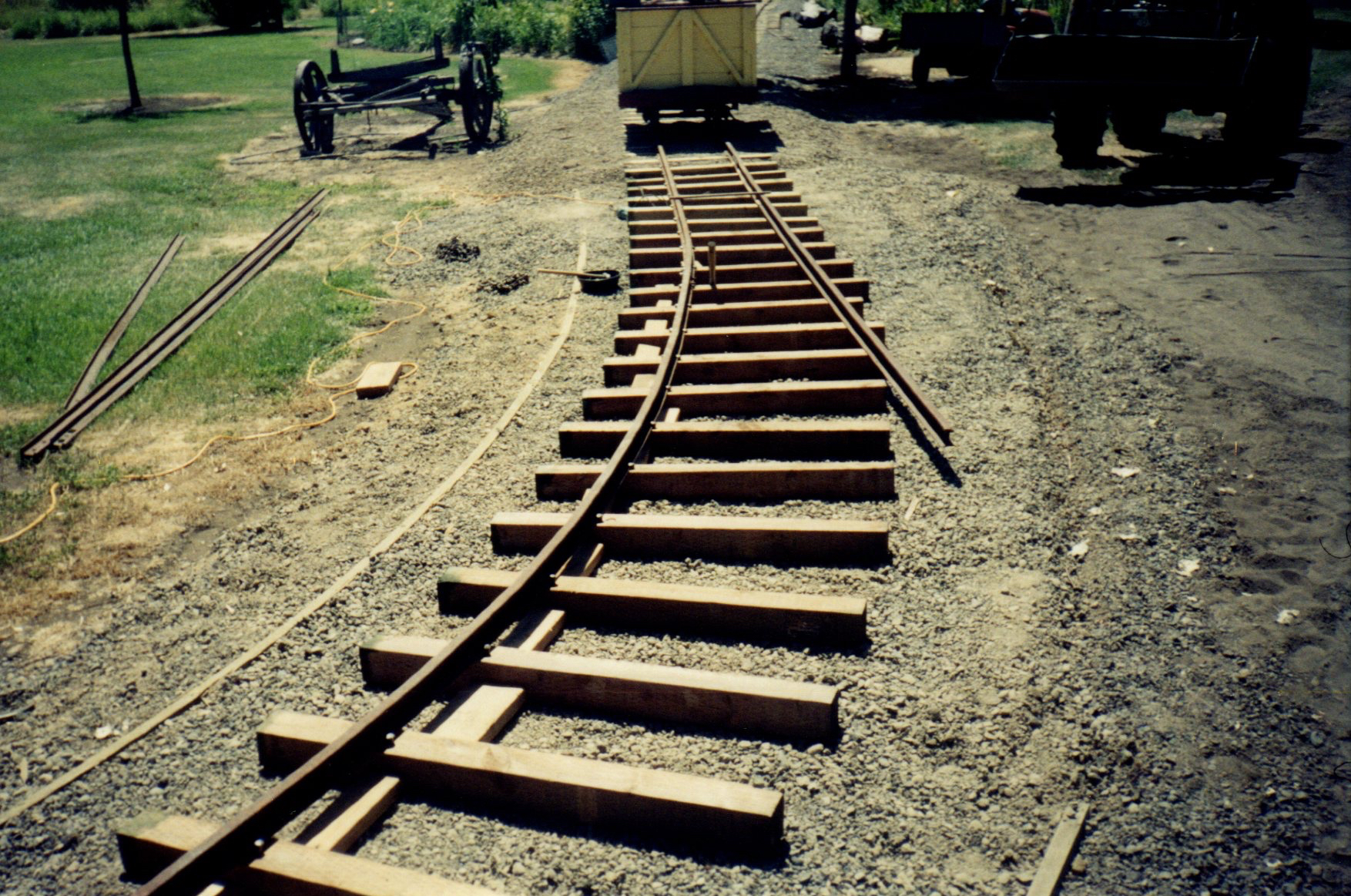 2001 Track Construction – Baker's 10 Acre Railway Gardens